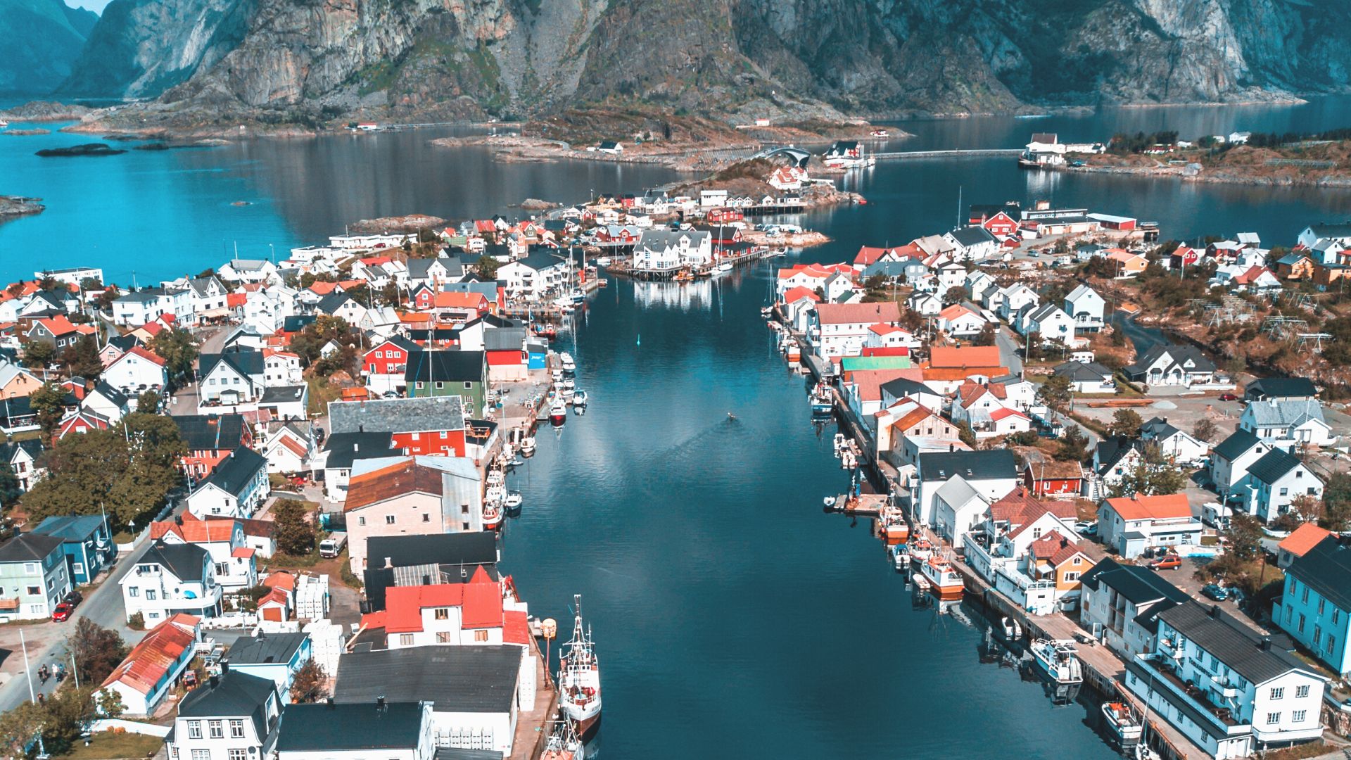 Best Guide to Norway: Your Ultimate Travelers Companion