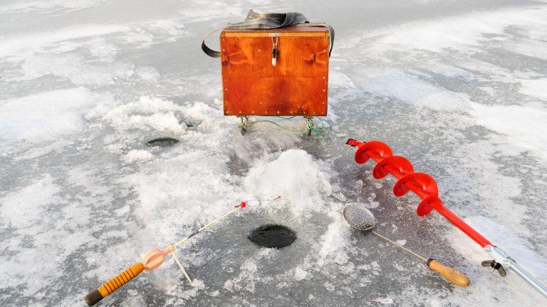 Ice Fishing on Mille Lacs Lake | Expert Tips & Strategies | Ellie's ...