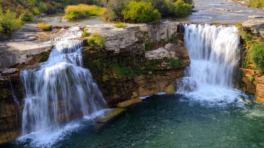 35 Beautiful Waterfalls Alberta: Comprehensive Cascades Review