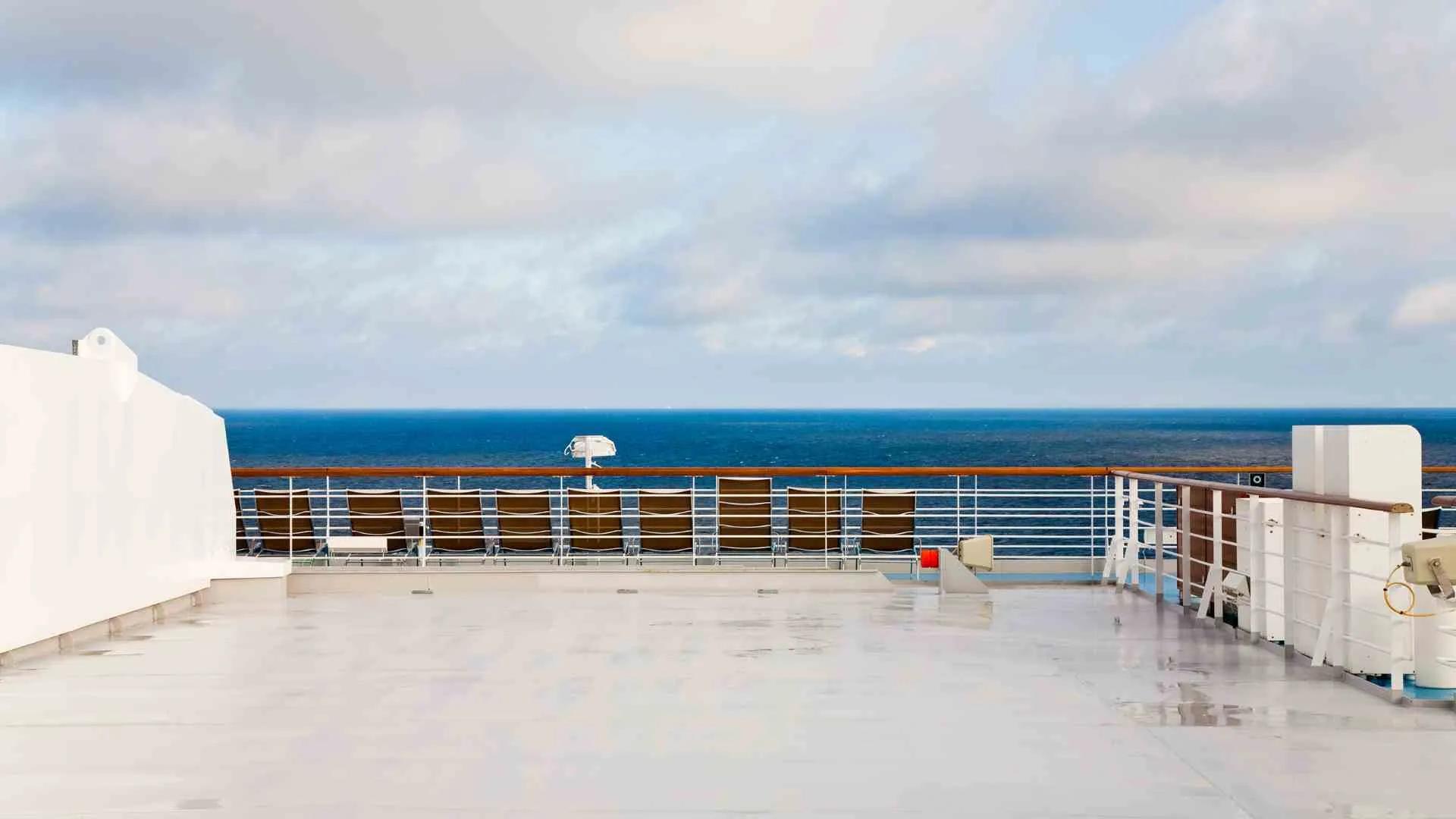 Poop Decks Explained: Everything You Need to Know!