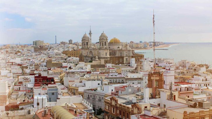 Cádiz Cruise Port in 2025: Top Things to Do & Logistics