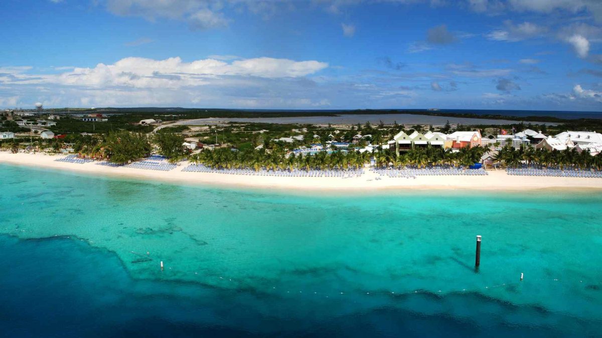Grand Turk Cruise Port: 45 Things to Do & Port Logistics!