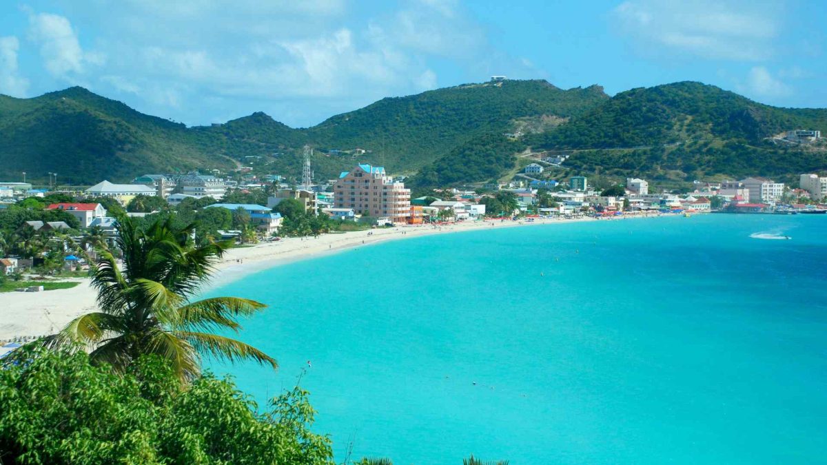 St. Maarten Cruise Port: 45 Best Things to Do & Logistics
