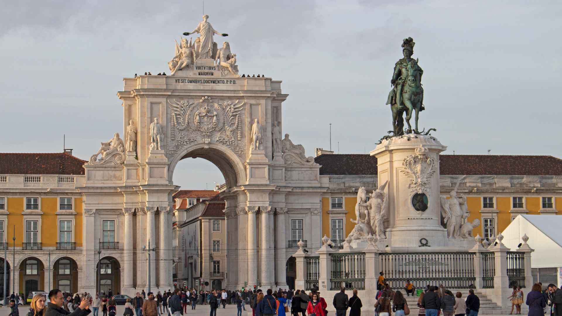 Lisbon Cruise Port: 40+ Activities and Tips